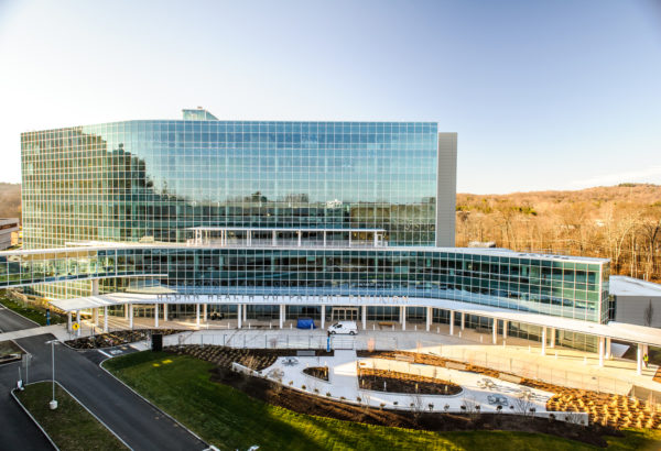 UCONN Health Outpatient Pavilion - Fairview Architectural North America